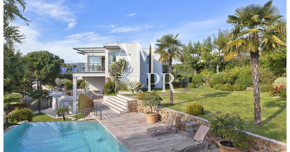 SCHITTERENDE MODERNE VILLA - ZEEZICHT - CANNES - Te koop Provence-Alpes ...