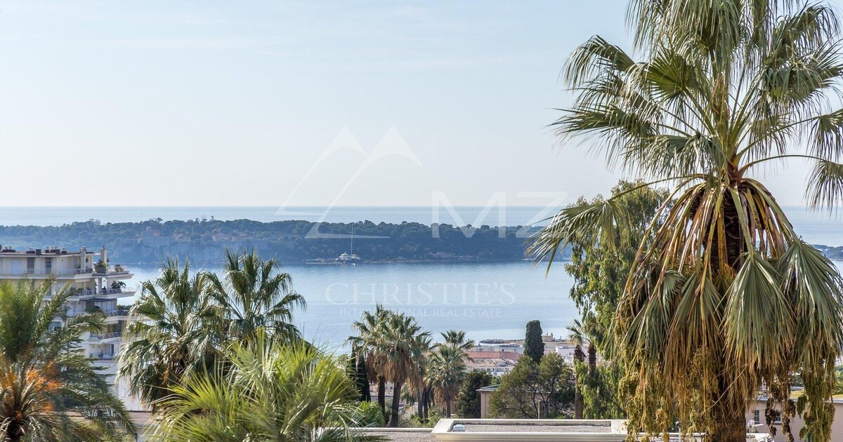 CANNES CALIFORNIE - BOURGEOIS APPARTEMENT MET ZEEZICHT - Te koop ...